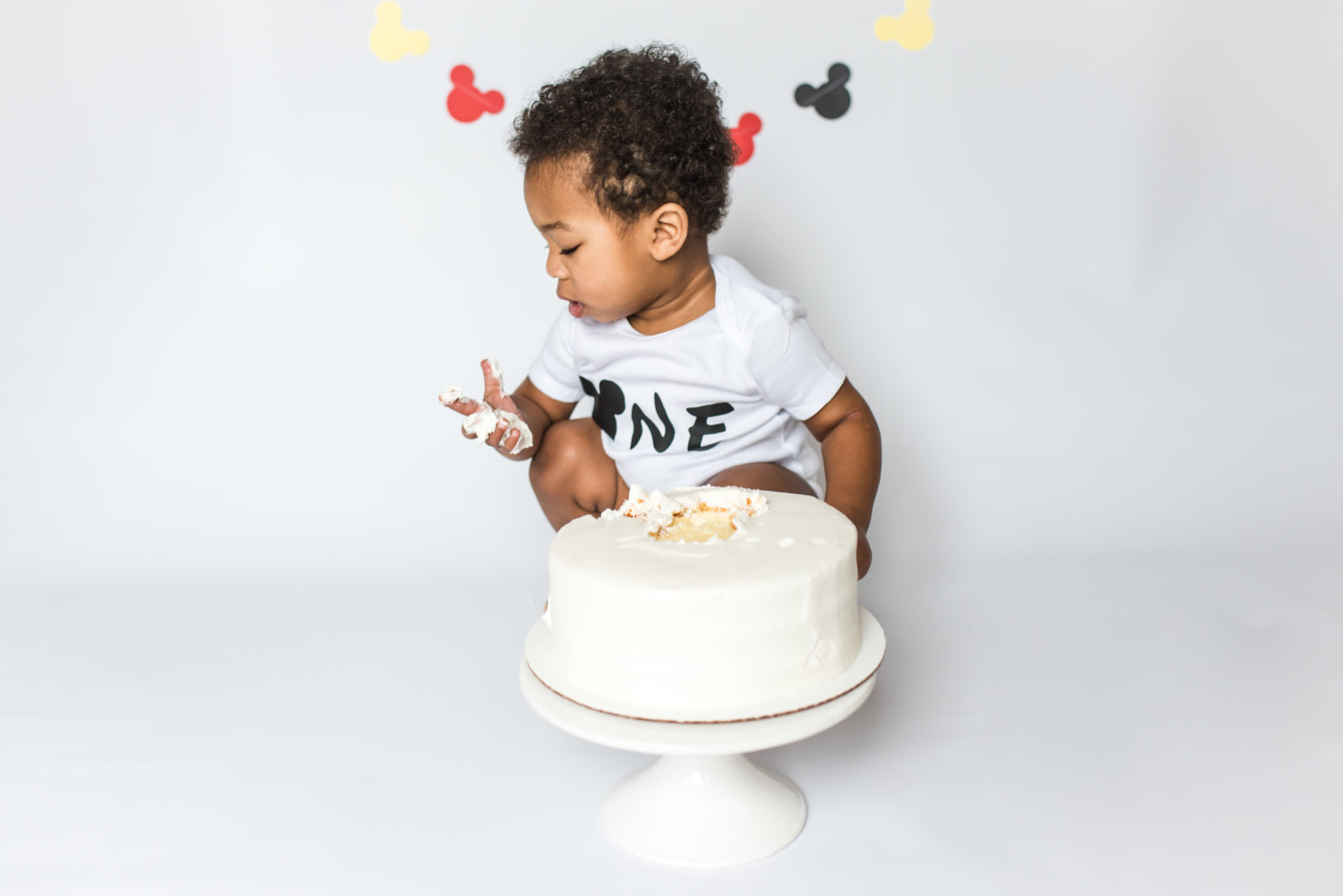 Xavier Cake Smash // Richmond Va. - jennywhitephotographyrva.com